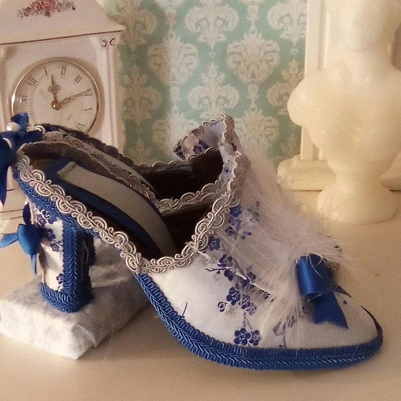 Rococo Heeled Shoe - Etsy