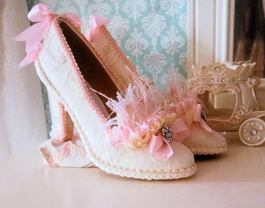Rococo Marie Antoinette Pumps: Ivory Lace, Pink Ribbon, Ostrich Feather ...