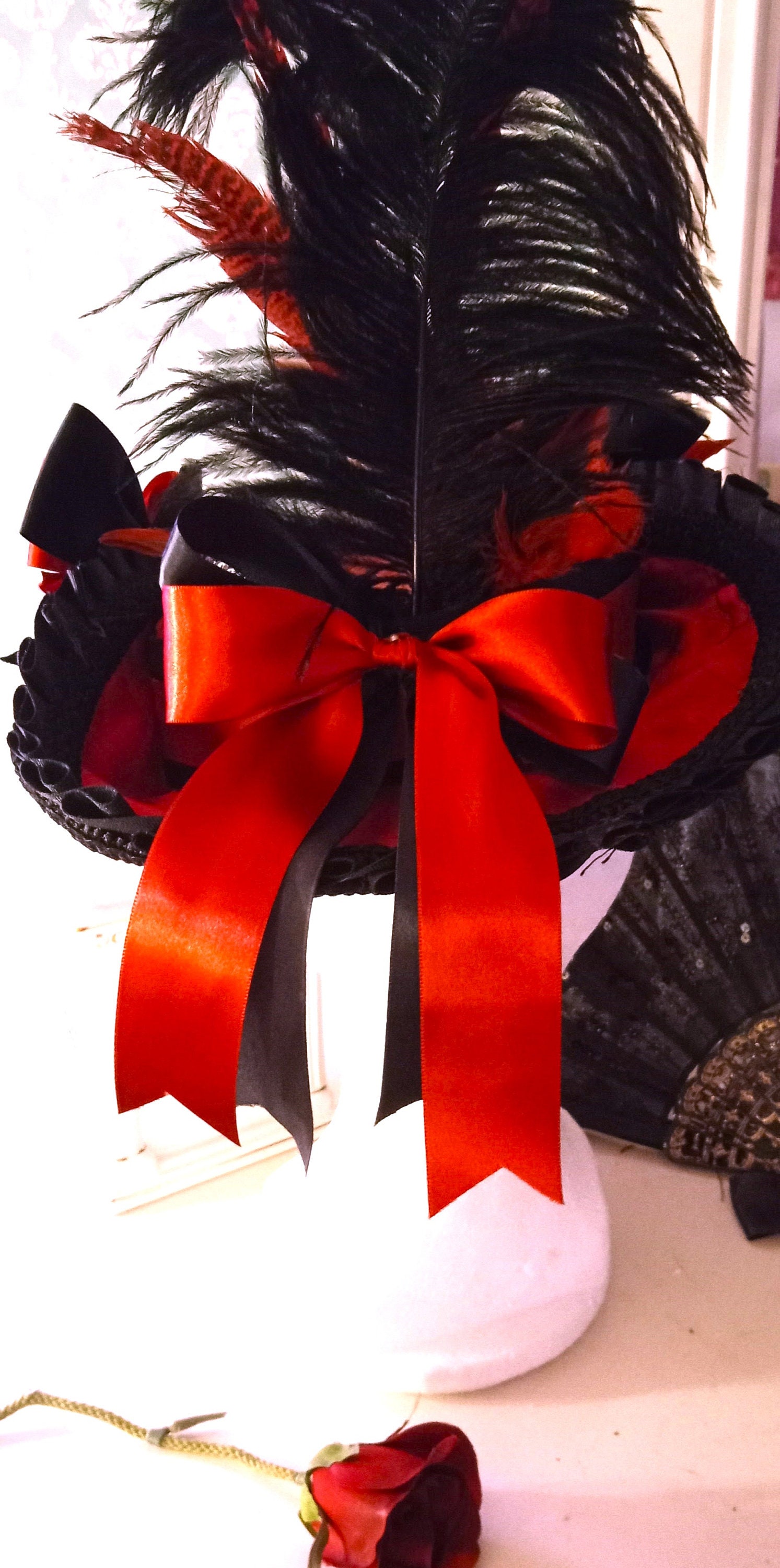 Marie Antoinette/ Rococo/late Baroque Style Ladies Tricorn Hat in Red ...