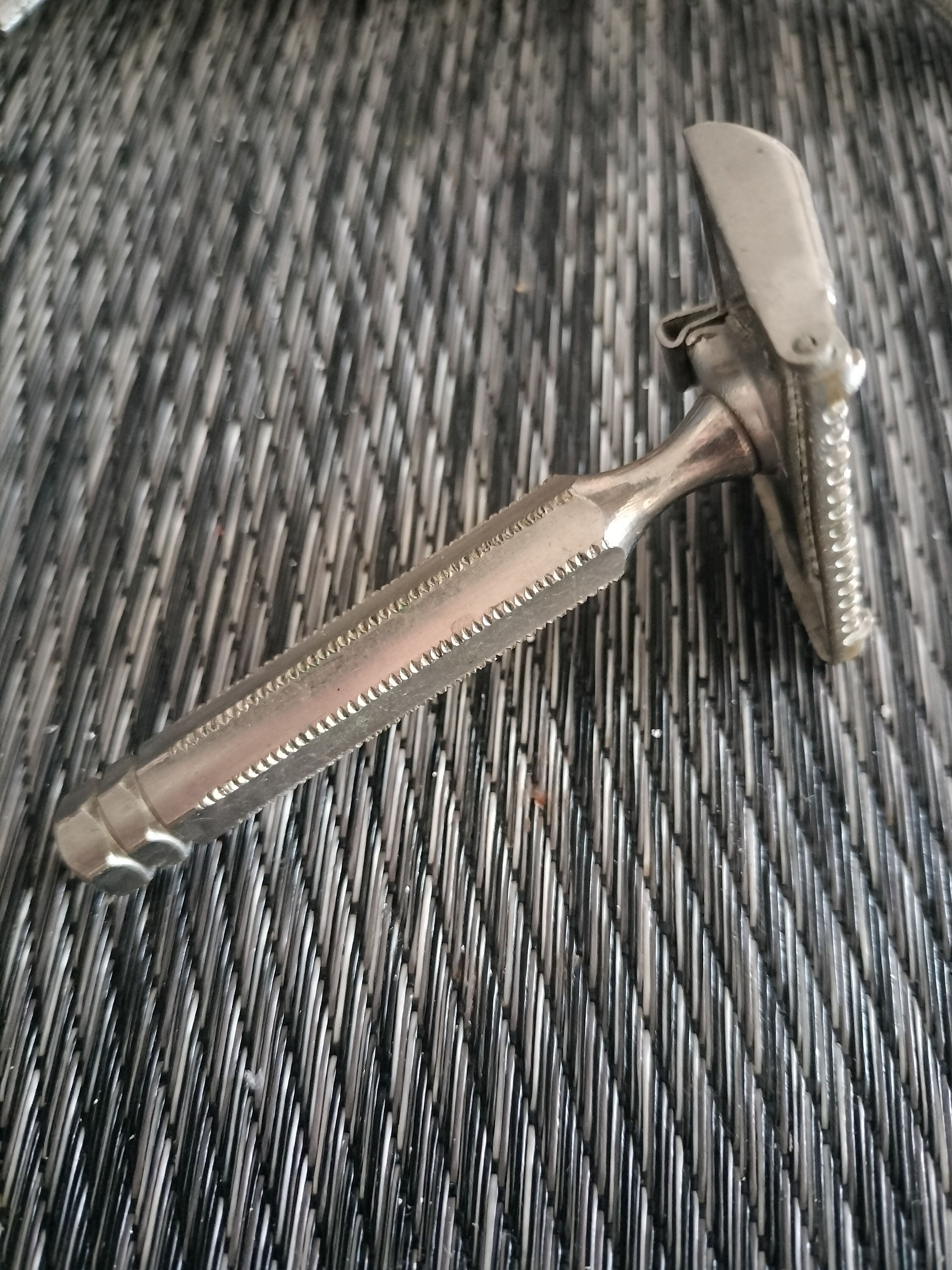 Hefty Single Blade gem Ever-ready Vintage Razor - Etsy