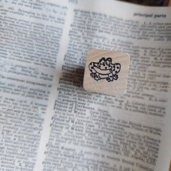 Vintage Frog Rubber Stamp - Etsy