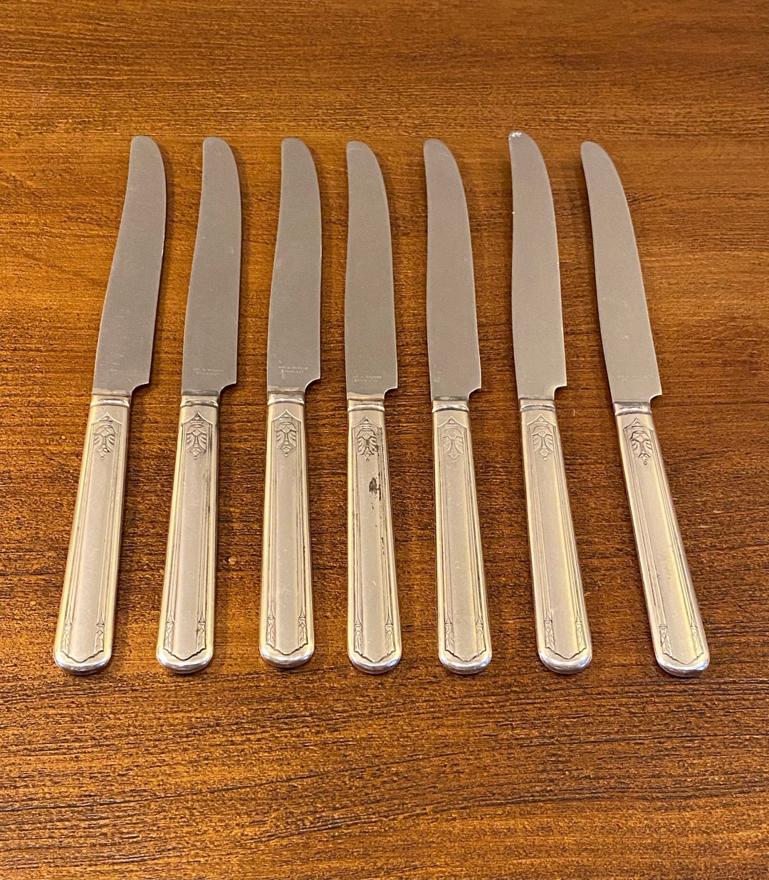 Set of 7 Wm. A. Rogers Knives - Etsy