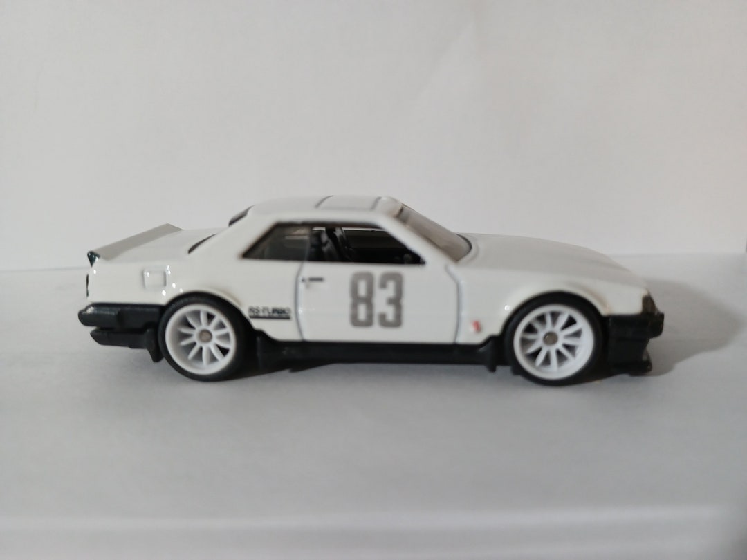 Toy Nissan Skyline GT-R R30 Car by Hot Wheels, With Custom Wheels and ...