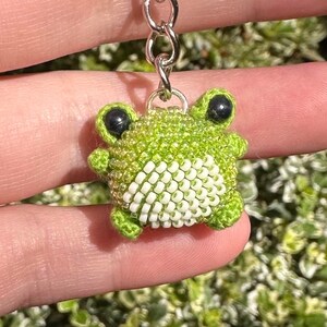 Bead Crochet Mini Frog Keychain With Different Color Options - Etsy