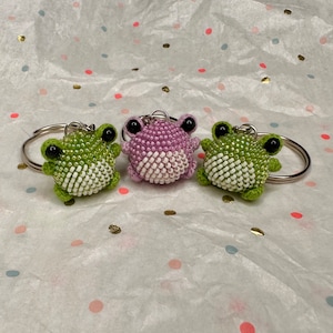 Bead Crochet Mini Frog Keychain With Different Color Options - Etsy