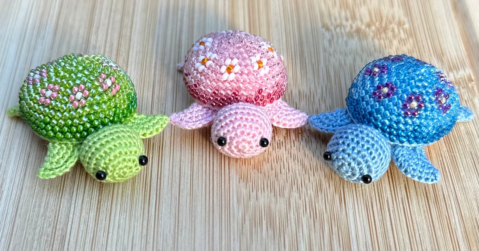 Bead Crochet Mini Turtle Keychain With Different Color Options - Etsy