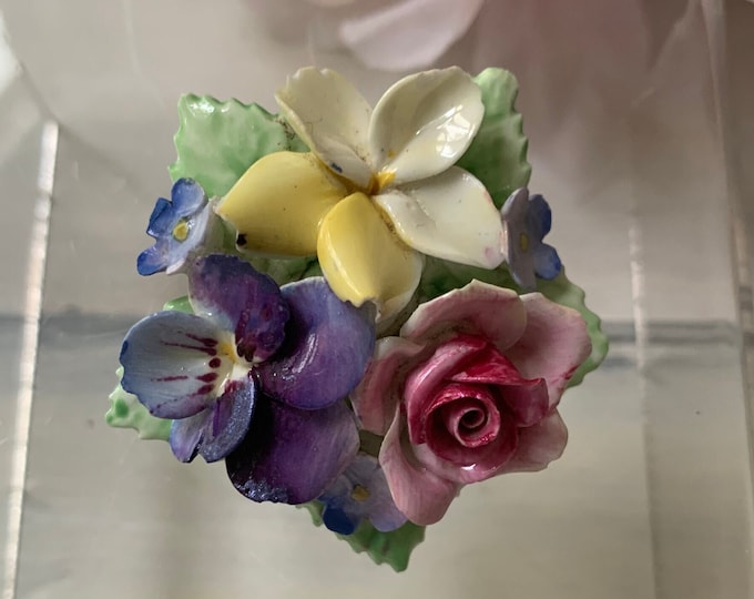 Vintage Porcelain Flower Bouquet Brooch, Delicate Collectible Floral ...