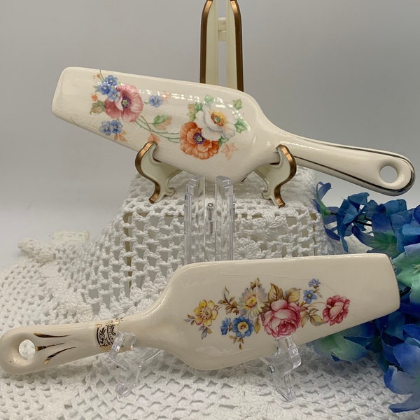 Porcelain Server - Etsy