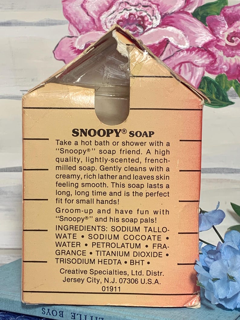 Vintage Collectible Peanuts SNOOPY Shaped Soap 3.5 Oz in Original Box ...