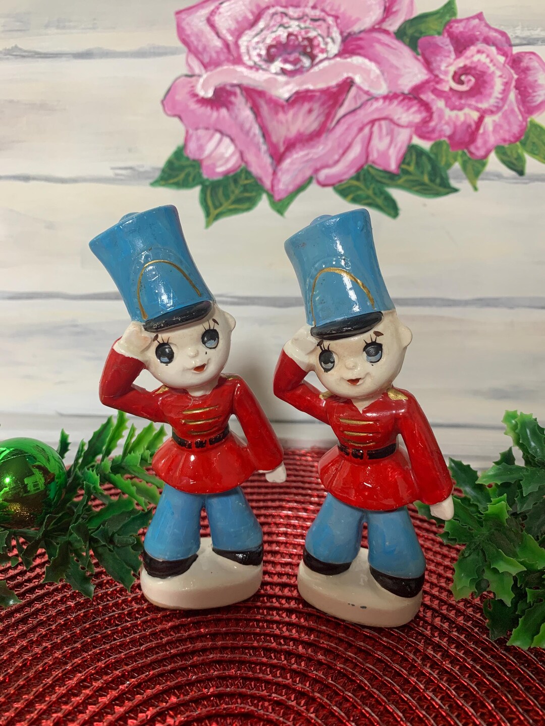 Vintage Ceramic Enesco Toy Soldier Christmas Salt and Pepper Shakers ...