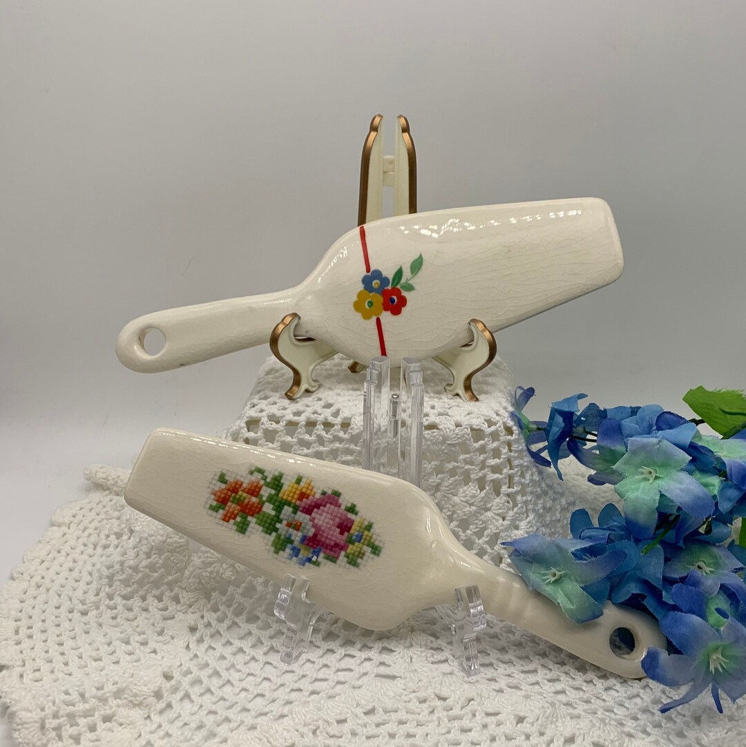 Vintage 1940s Ceramic Pie Server With Floral Design, Kitchenware ...