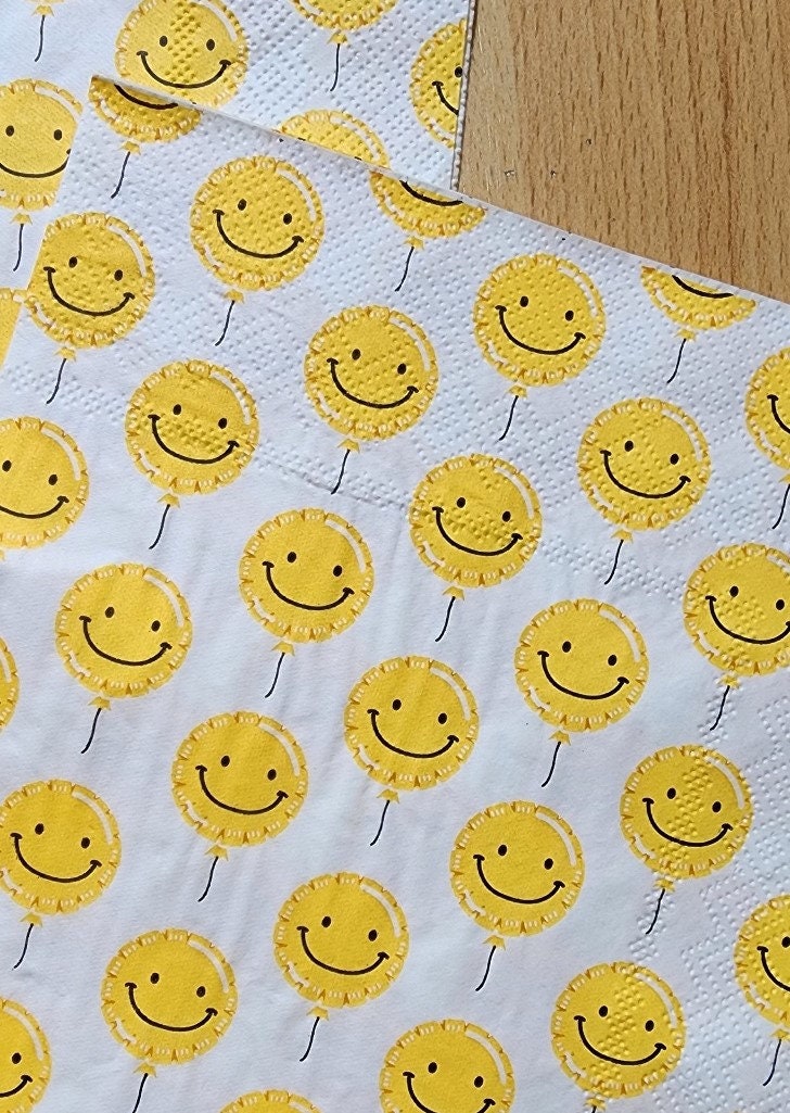 2 - 6 1/2" X 6 1/2", Smile Balloon, Decoupage Napkins, Paper Napkins ...