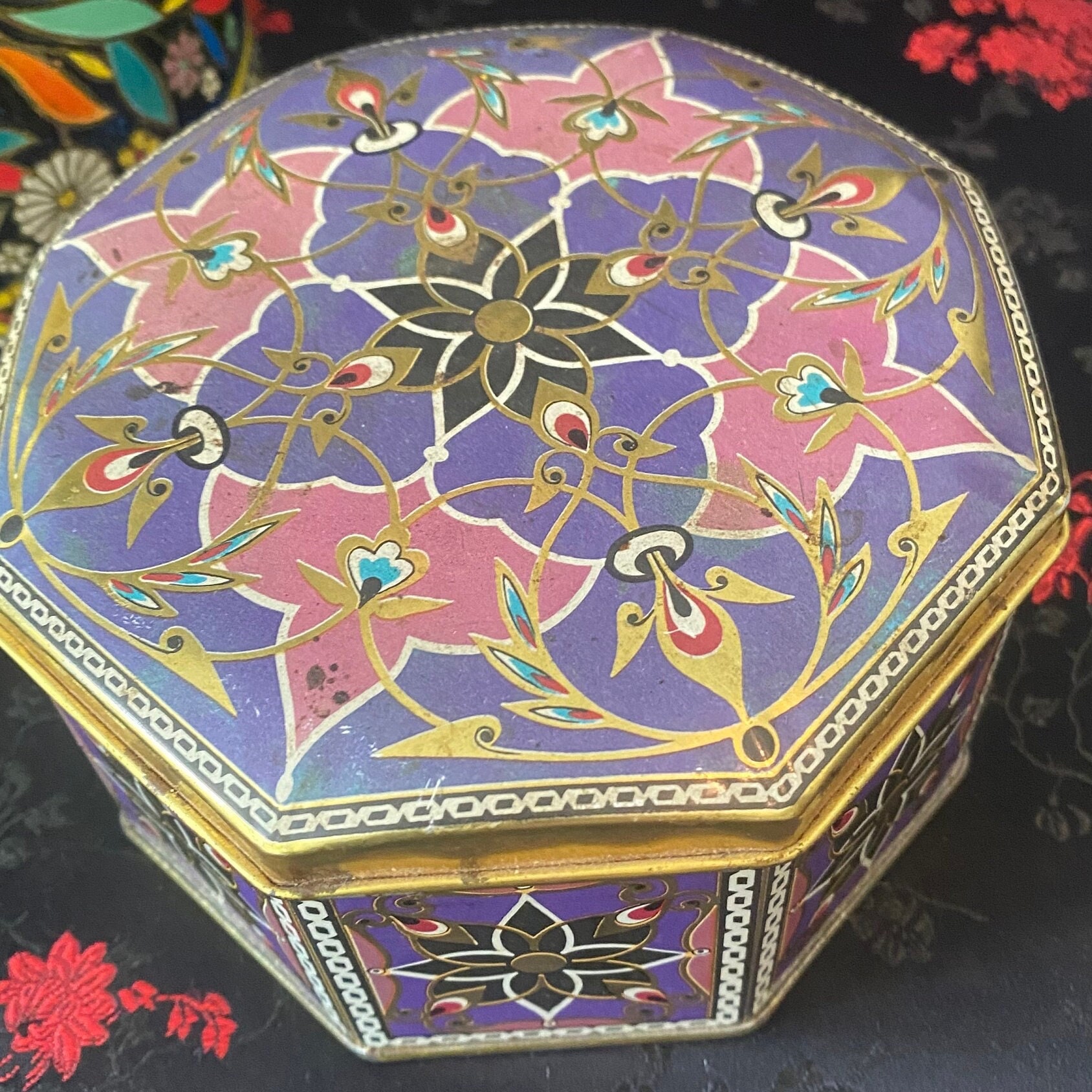Vintage Tins Meister Purple Pink Geometric Octagon Made in Brazil and ...