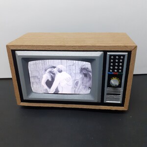 Miniature Working Retro TV, 1/6 Scale for Dollhouse and Roombox. - Etsy