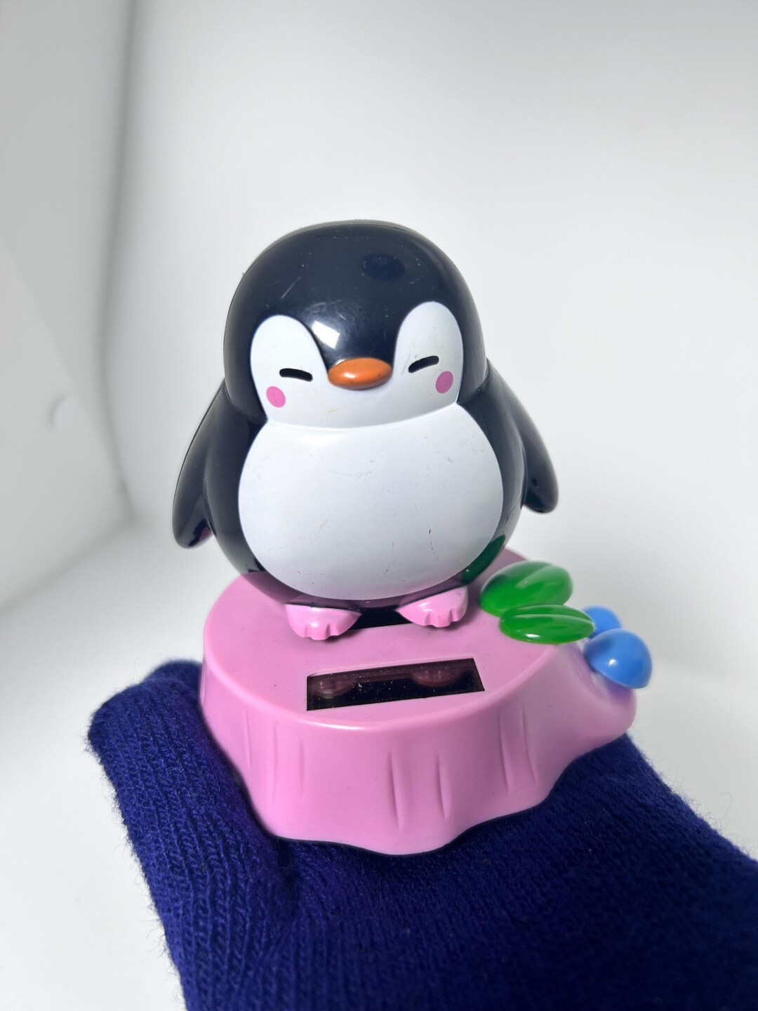 Glumes Dancing Solar Toys Amiable Penguin Solar Powered Toys Car ...