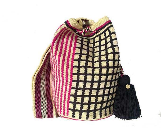 Authentic Mochila Wayuu Bag From Colombia / Modern Handmade Bucket Bag ...