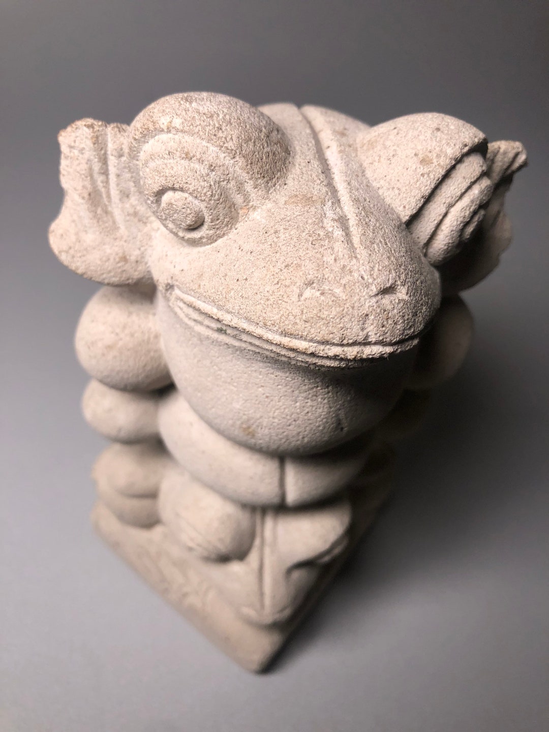Handmade Stone Frog Statue, Home Decor (6.6”x 3.9”x 3.9”) - Etsy