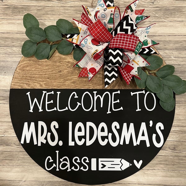 Teacher Magnetic Door Sign - Etsy