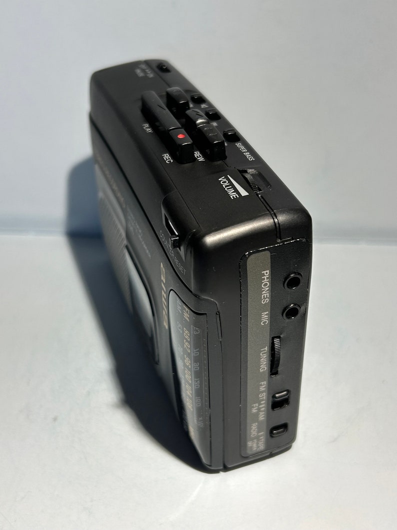 Aiwa AM/FM Stereo Radio Cassette Recorder Hs-js145, Restored and Fully ...