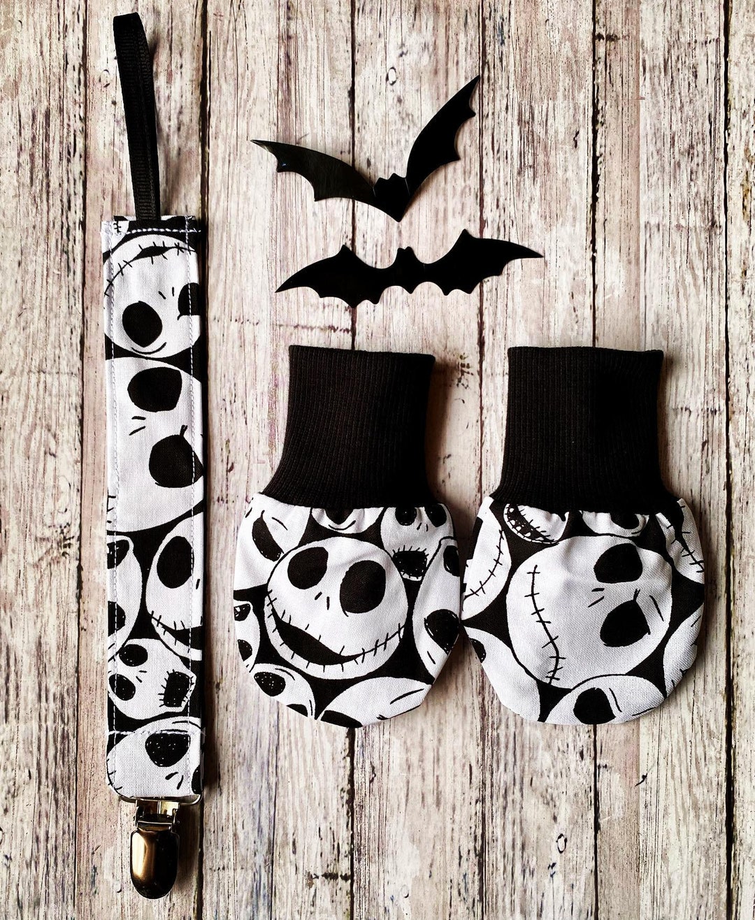 Nightmare Skeleton Skull Newborn Mitts Pacifier Clip Goth Horror Fright ...