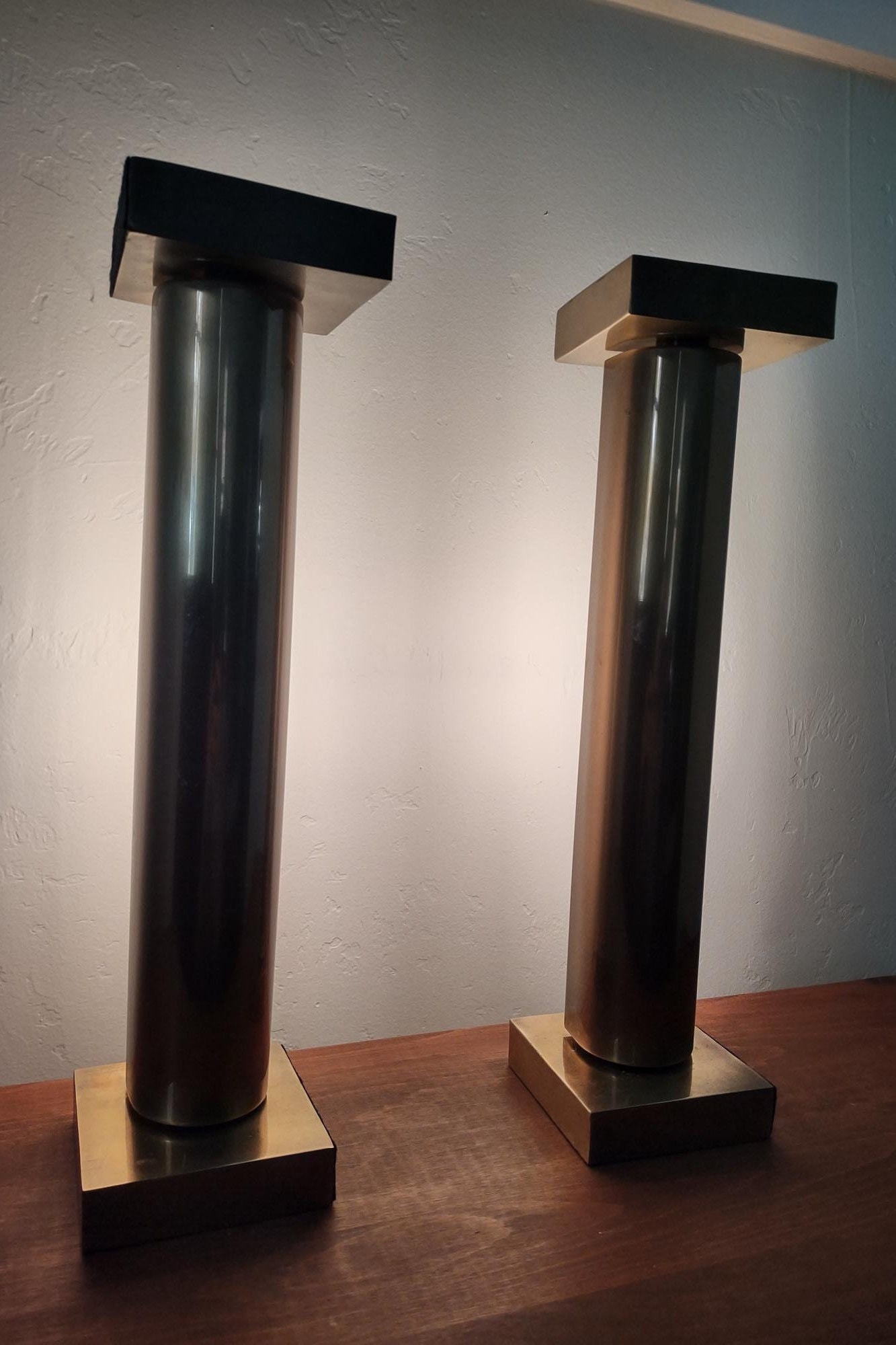 Vintage Chapman Portable Brass Table Lamps, Set of 2, Circa 1977, Model ...