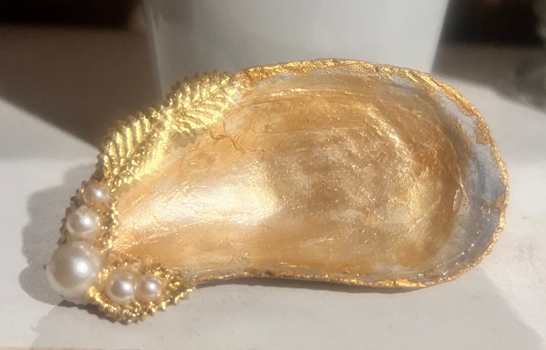 Gold and Pearl Shell Ring Dish - Etsy
