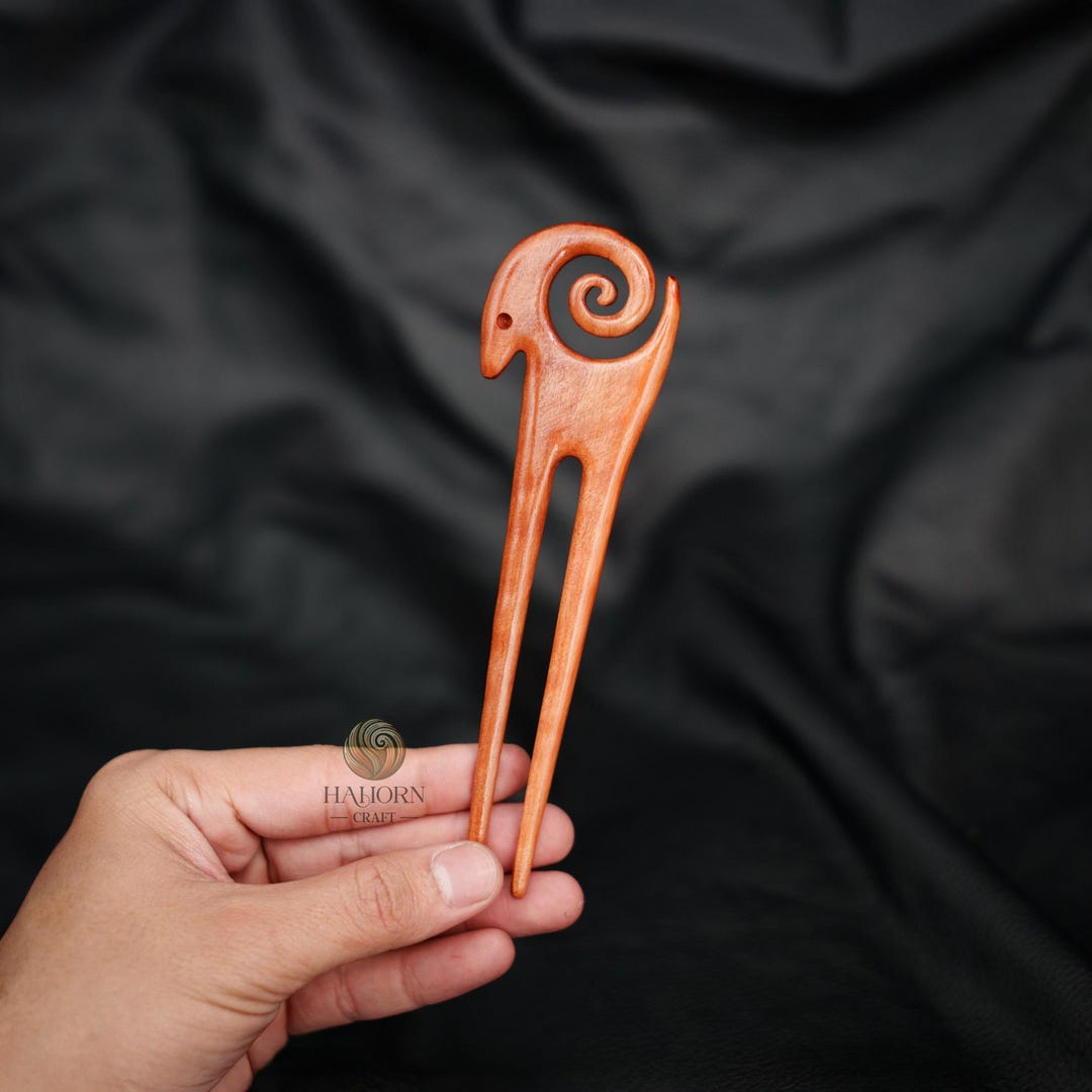The Wooden 2 Prongs Hair Fork for Women Ram Hair Stick for Buns Hair ...