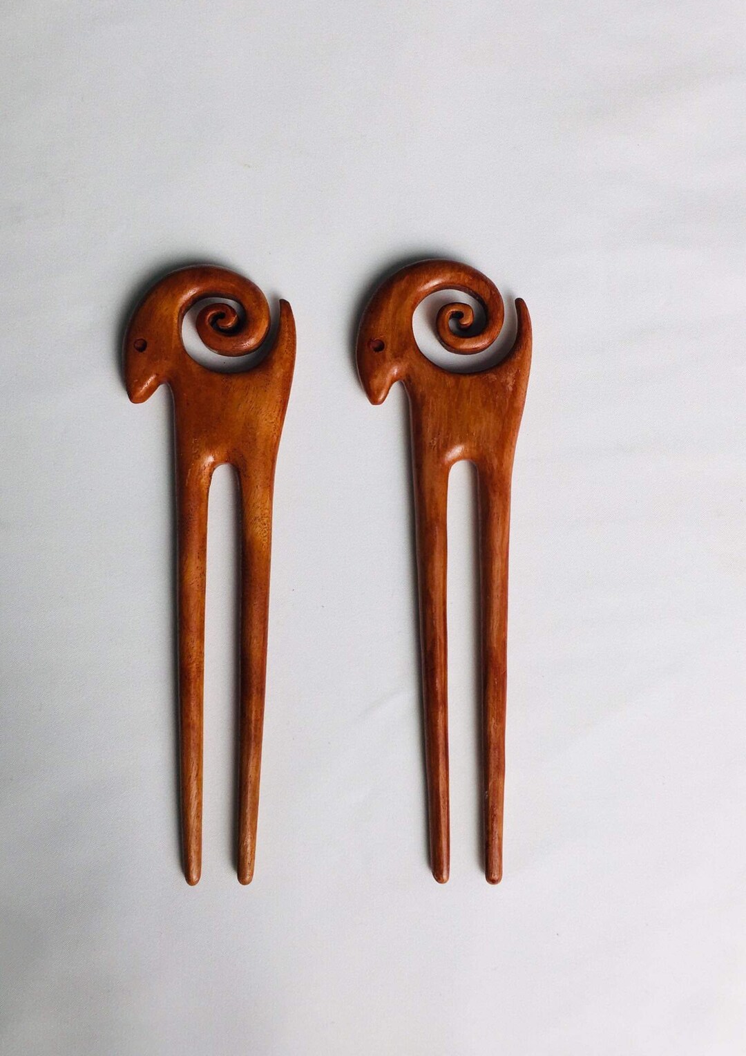 Set 2 Wooden 2 Prongs Hair Fork for Women Ram Hair Stick for Buns Hair ...