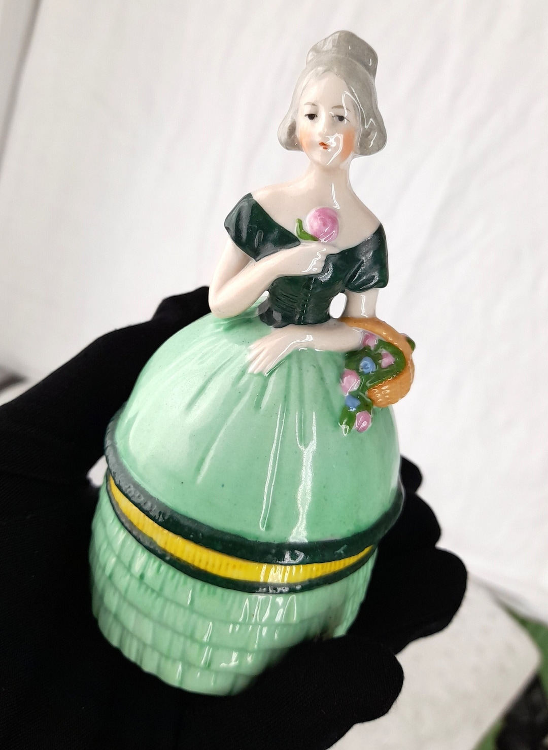 Lady Art Deco Powder Bowl 1920's Figural Ceramic , Antique Powder Bowl ...