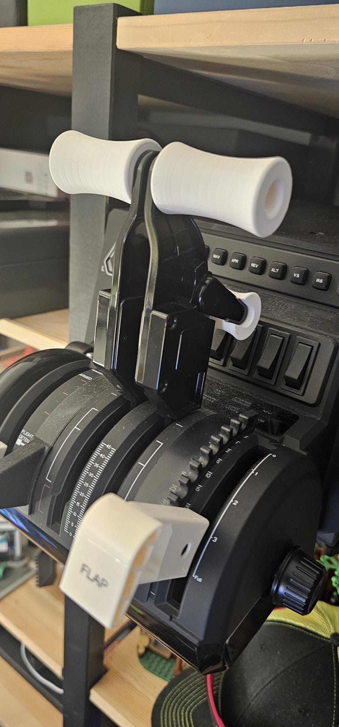 Boeing Style 3D Printed Throttle Handles for Honeycomb Bravo ...