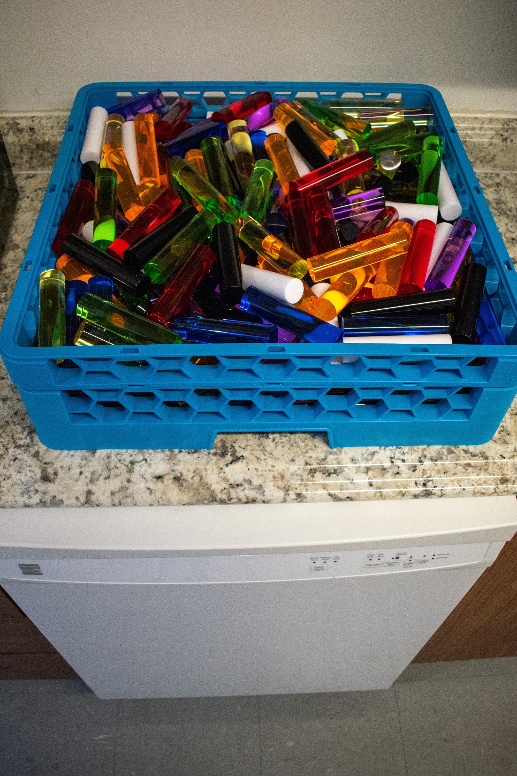 Sanitation Bin for Giant Lite Brite Pegs - Dishwasher Safe Peg Washing ...