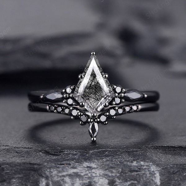 Witchy Engagement Ring - Etsy