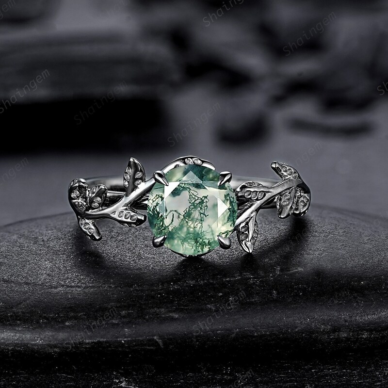 Black Solitaire Ring - Etsy