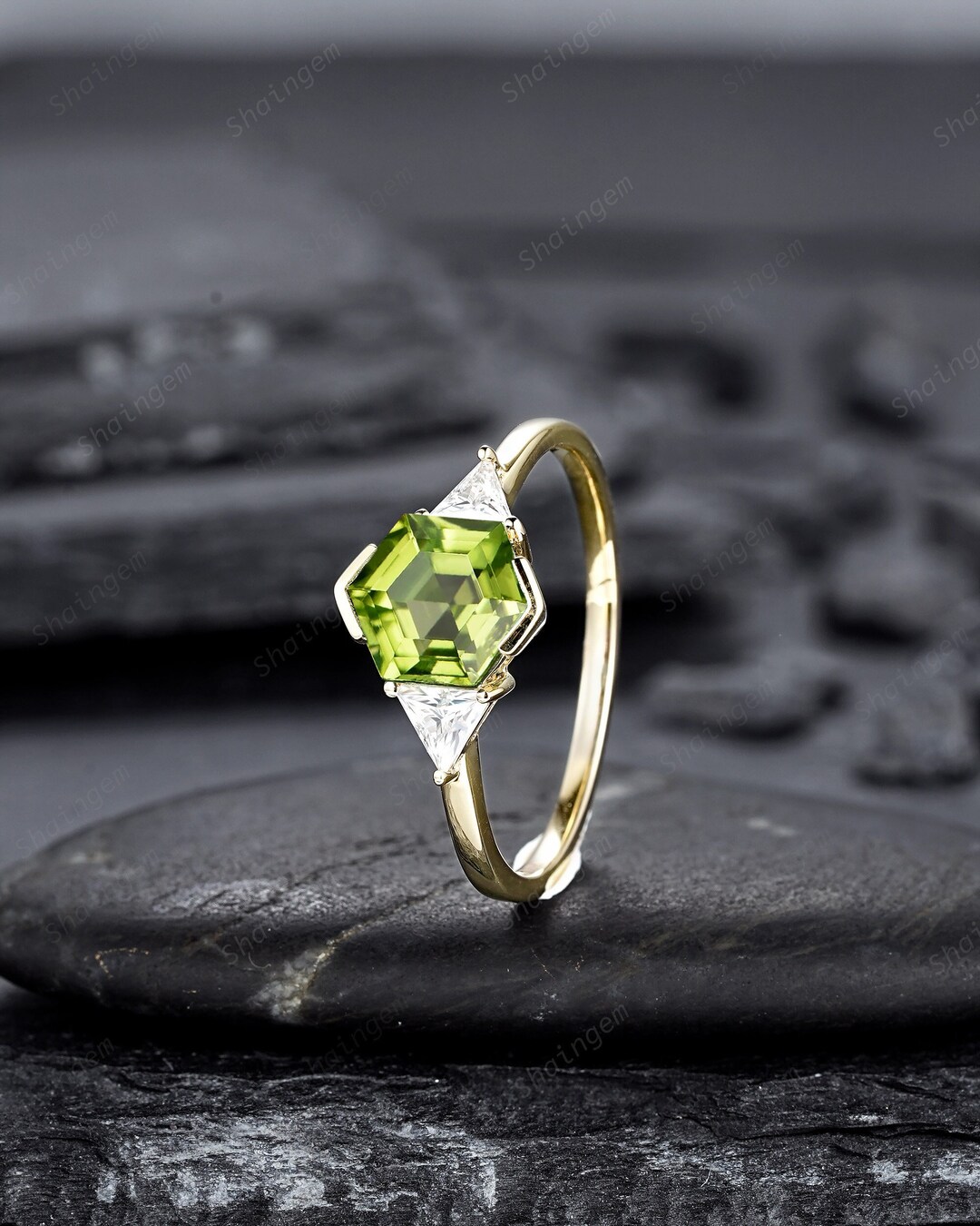 Vintage Hexagon Cut Natural Peridot Engagement Ring, 14K Yellow Gold ...