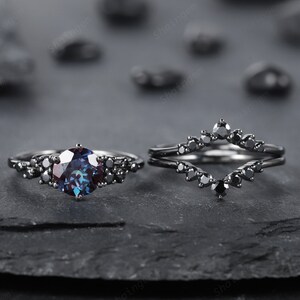 3PCS Round Cut Alexandrite Black Engagement Ring Set Vintage Black Moissanite Wedding Set Bridal ...