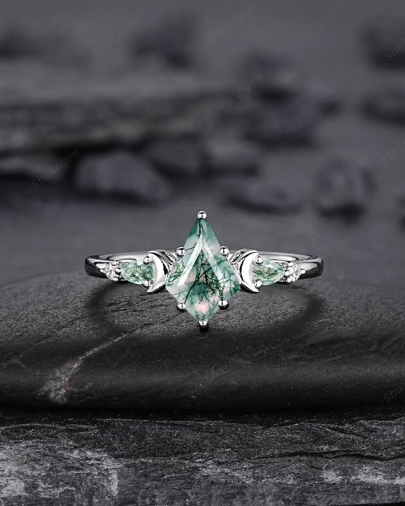 Kite Shape Moss Agate Crescent Engagement Ring Set, Nature Inspired ...