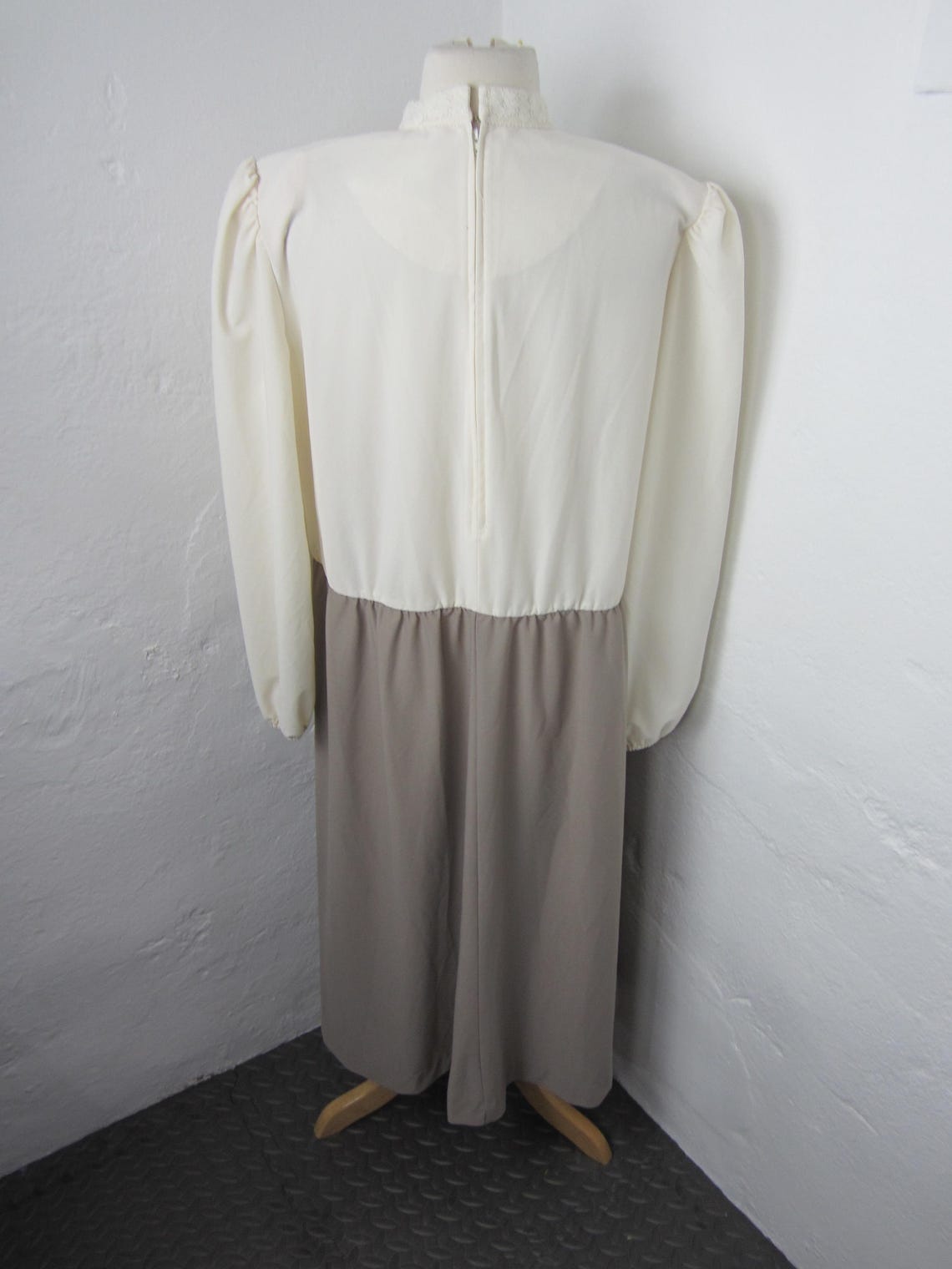 Vintage 60s Jennifer Gee USA A-line Dress Size 16 Lace Ascot Bow ...