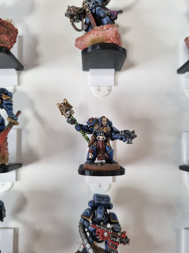 Wargame Miniature Display Shelf Warhammer 40k Presentation - Etsy