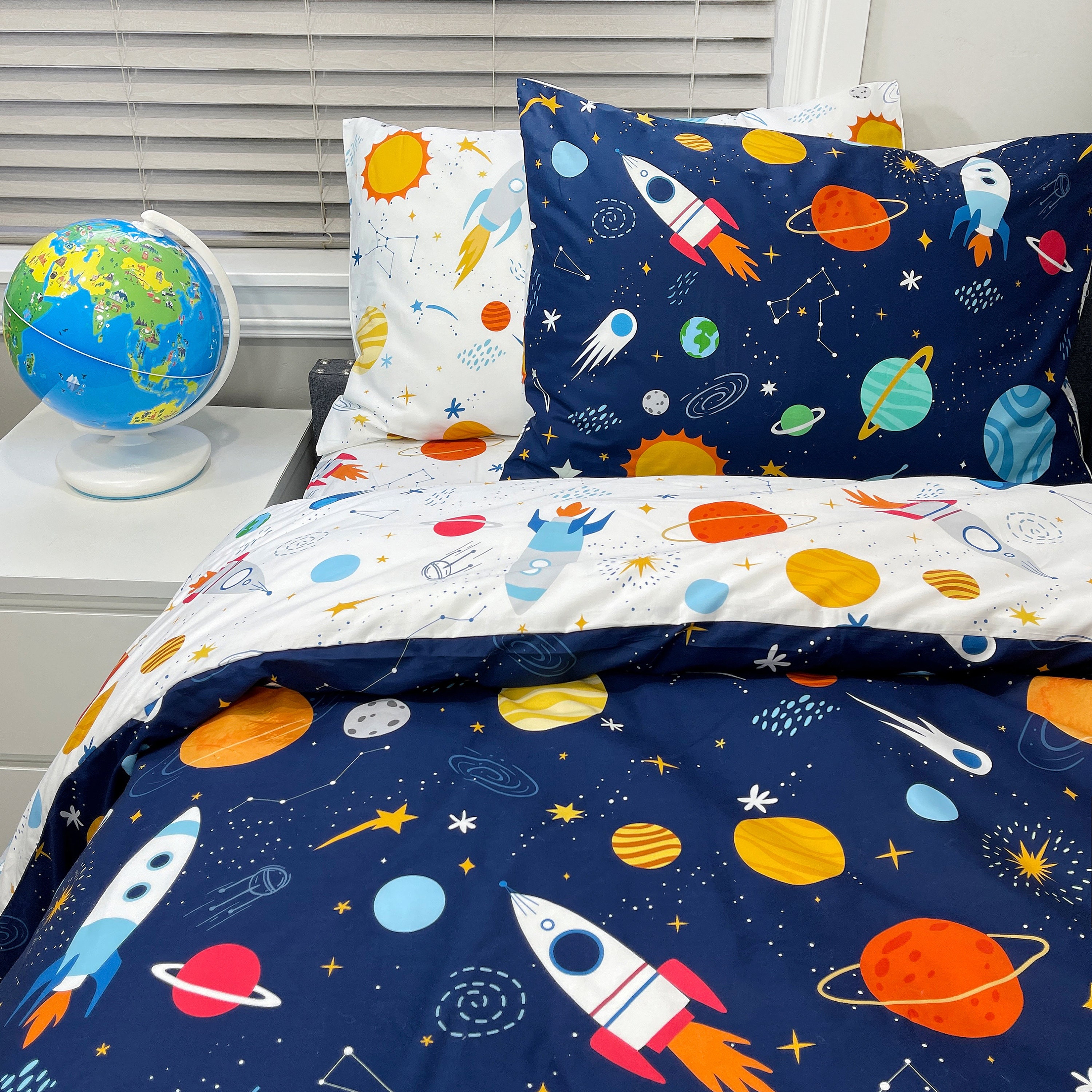 Solar System Reversible Duvet Cover Set or Sheet Set，100% Cotton Space ...
