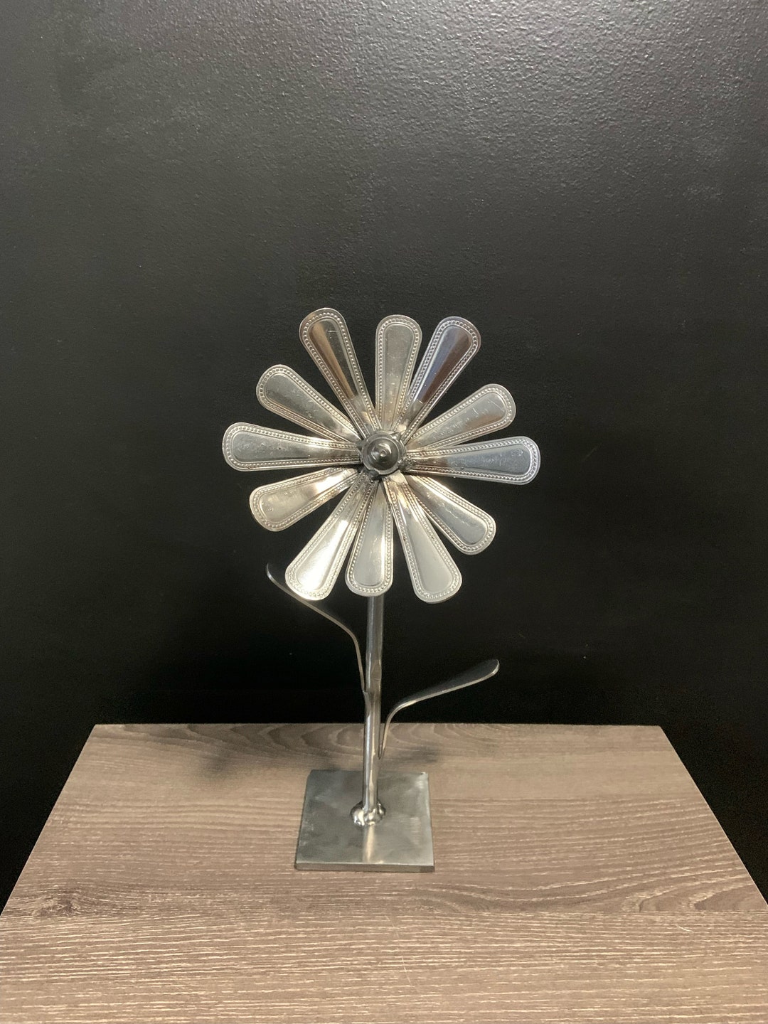 Welded Metal Flower Sculpture - Etsy