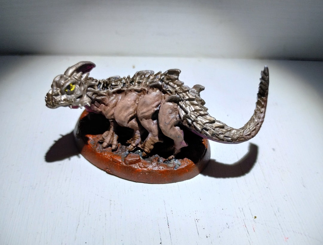 MINIATURE Desert Basilisk DND Wizkids Dungeons & - Etsy