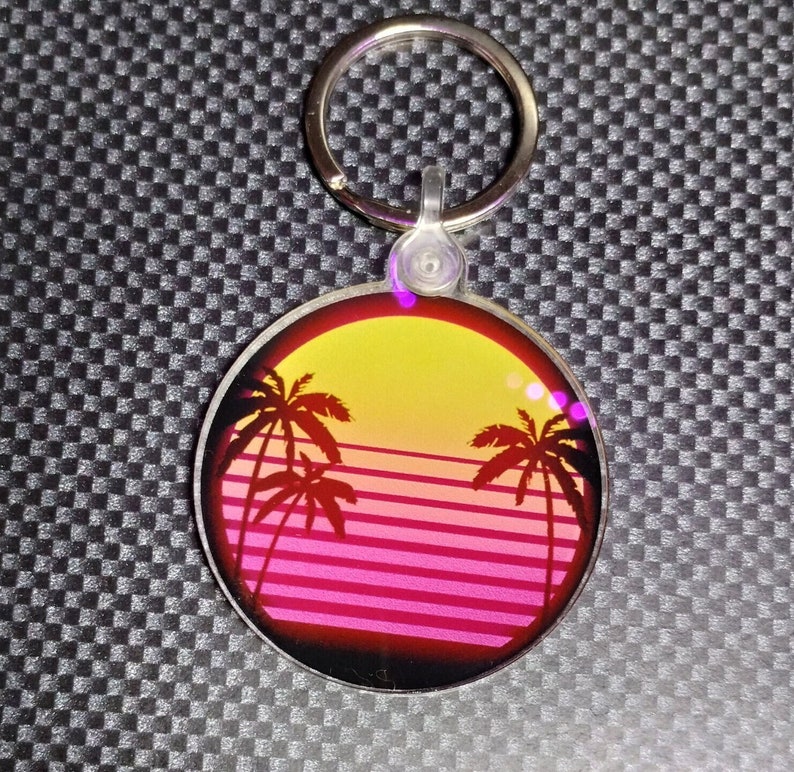 Vaporwave Sunset Keychain | Kawaii Vaporwave , Retro 80s Accessories ...