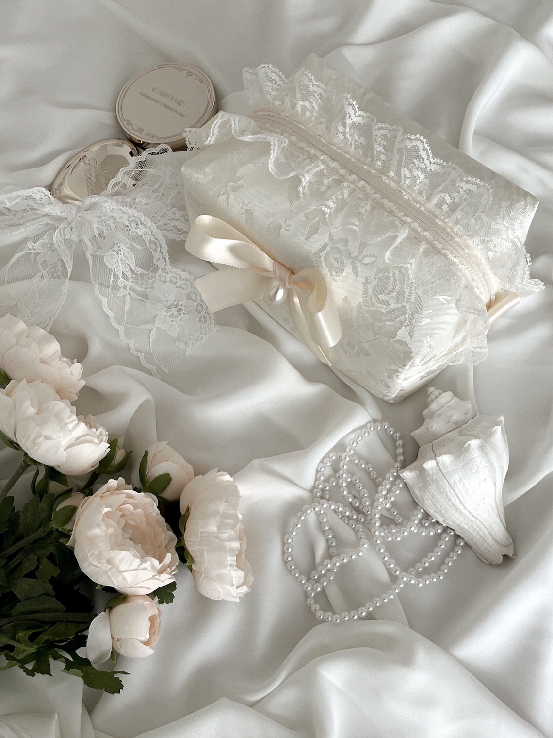 Daphne Makeup Bag in Lovely Ivory - Handmade Makeup Bag - Bridal Gift ...