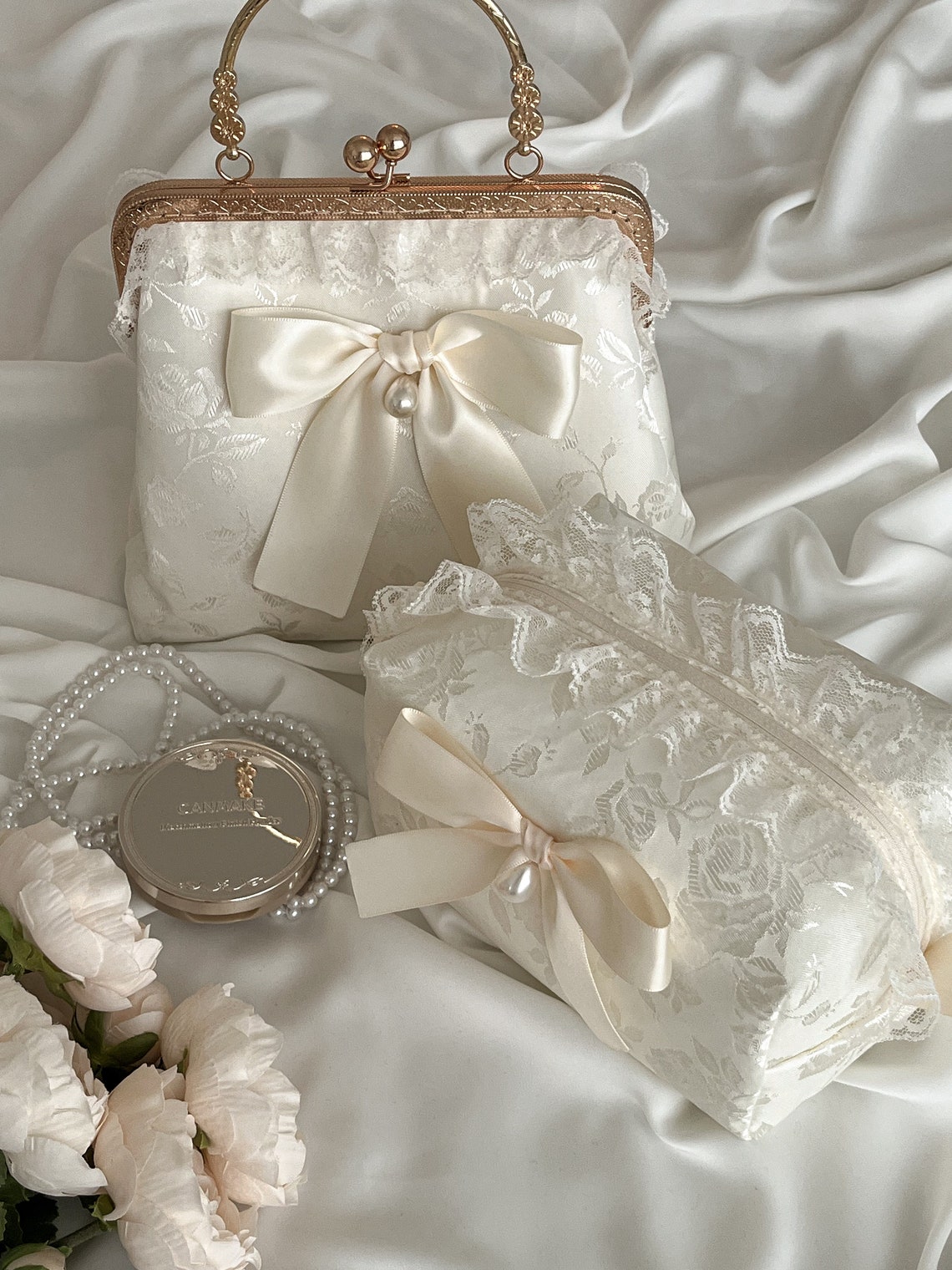 Daphne Makeup Bag in Lovely Ivory - Handmade Makeup Bag - Bridal Gift ...