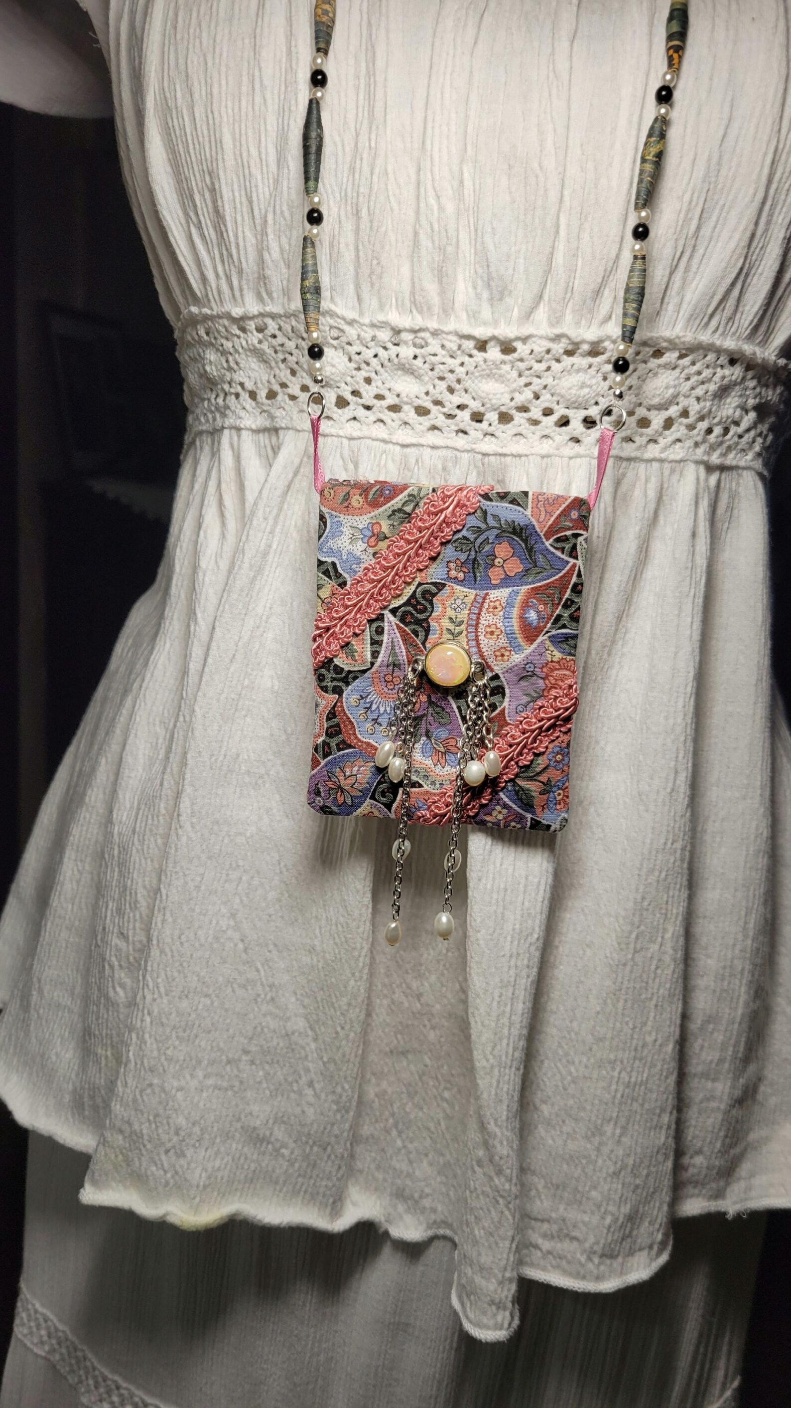 Upcycled Fabric Amulet Bag: Vintage Style Jewelry Pouch - Etsy