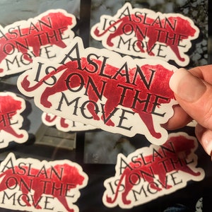 Aslan is on the Move the Lion, the Witch, and the Wardrobe Chronicles ...