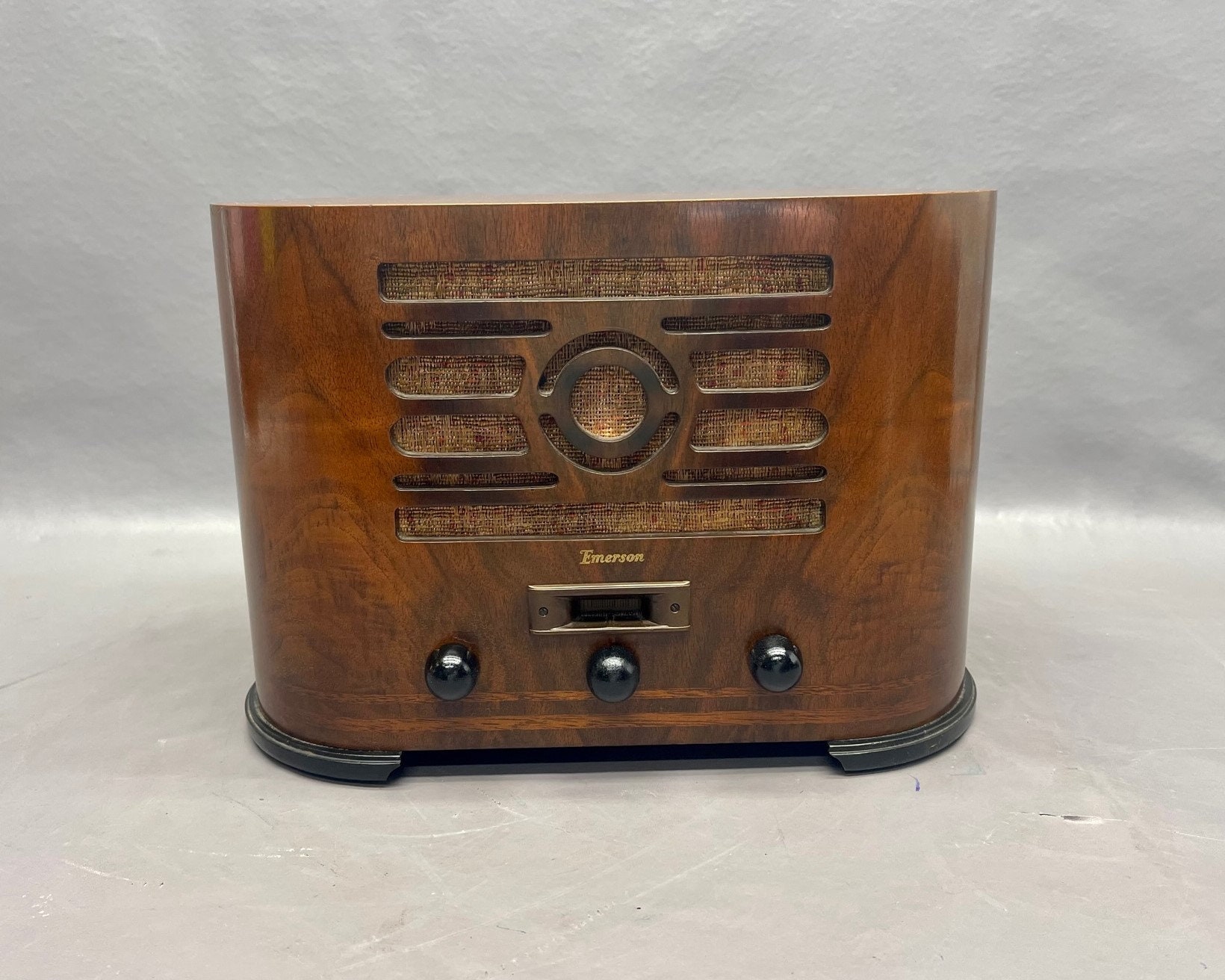 1936 Emerson Radio Model 106. Restored and Working. FREE - Etsy