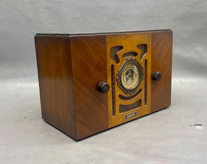 1930s Majestic Radio. Mid Century Radio. FREE Shipping. Antique Radio ...