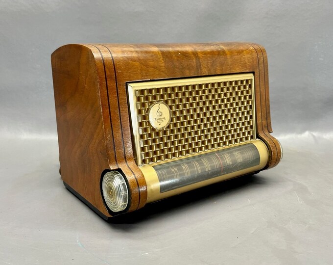 1949 Emerson Radio Model 616A. Mid Century Radio. FREE Shipping ...