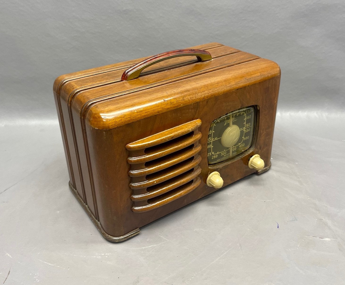 1941 Zenith toaster Radio Model 6D525 Mid Century Radio. FREE Shipping ...
